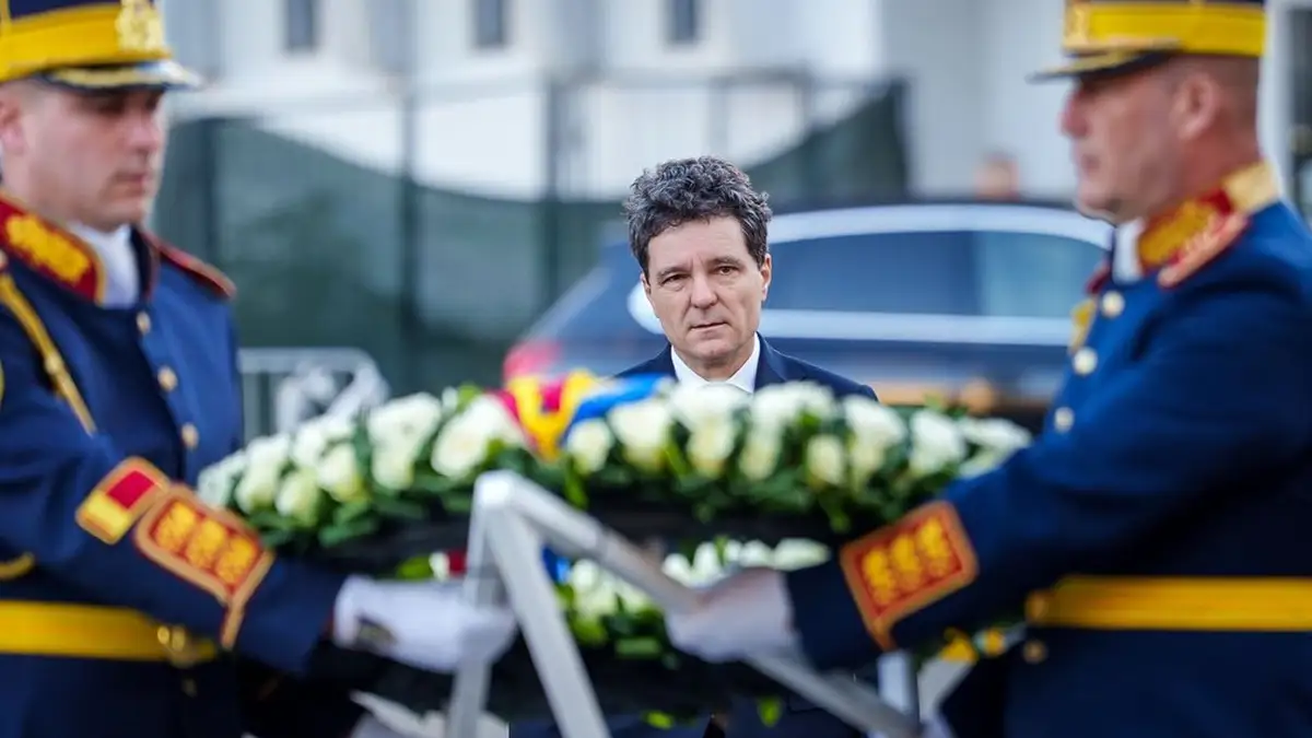 FOTO | 10 ani de la tragedia care a schimbat România. Președintele ...