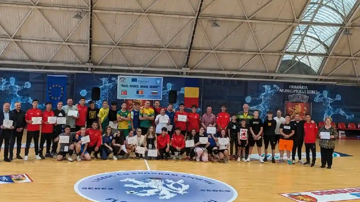 FOTO | Licee sportive din Europa, reunite sub umbrela Erasmus + la ...